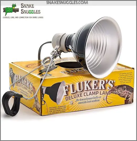Choosing The Right Heat Lamp Snake Owners Trust for Healthy Reptiles